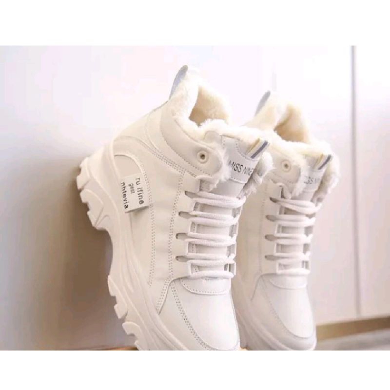 Jual sepatu booth | Shopee Indonesia