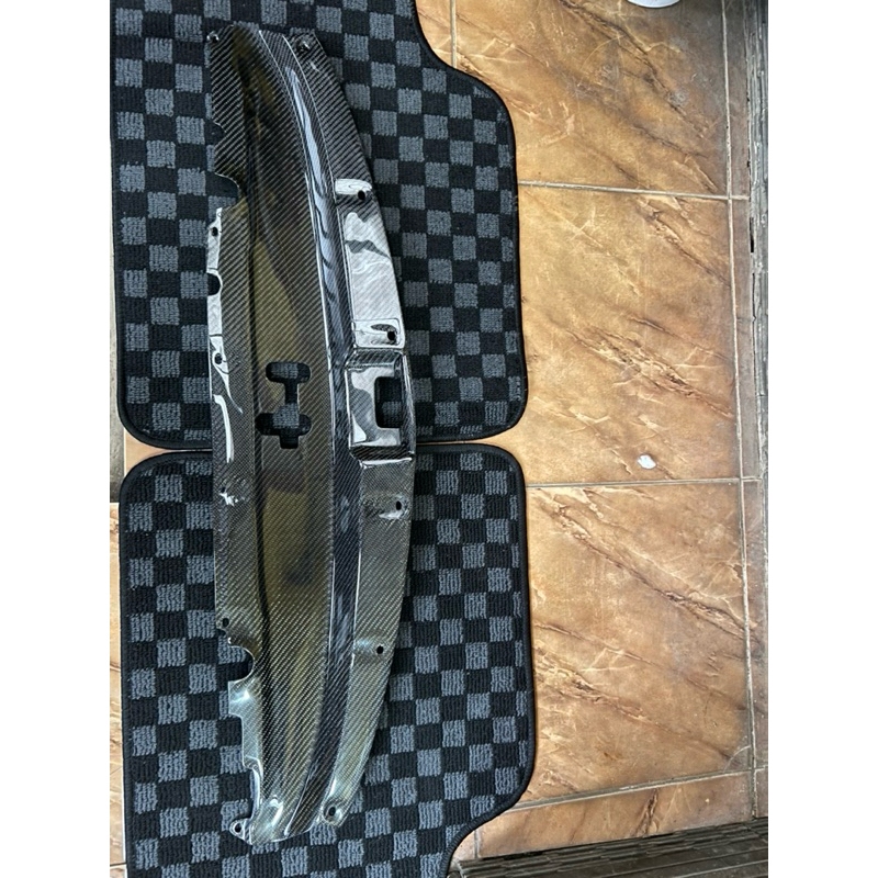 Jual cover tutup radiator atas pajero carbon asli carbon kevlar carbon ...