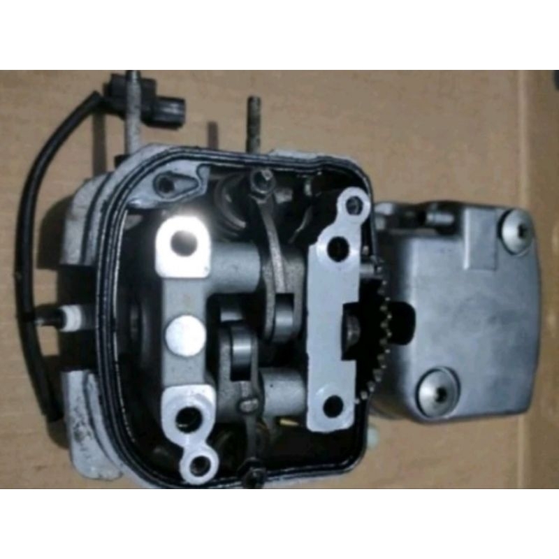 Jual CYLINDER HEAD BEAT INJEKSI 2012 2013 2014 BEKAS COPOTAN ASLI ...