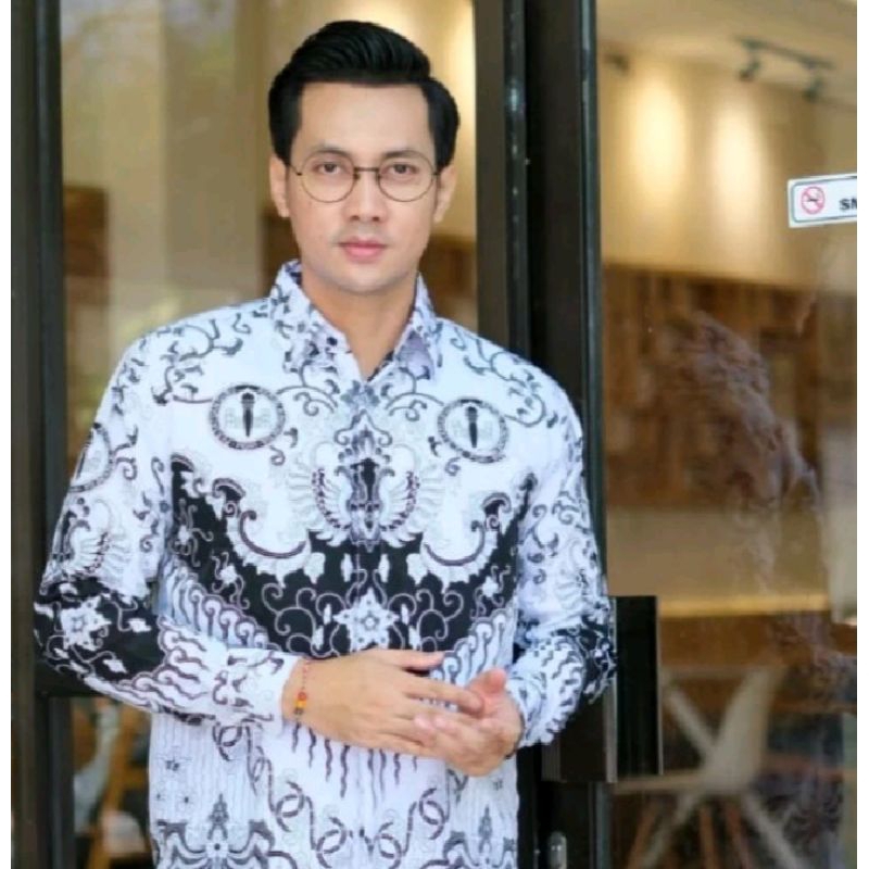Jual seragam pgri pria 2024 terbaru lapis furing | Shopee Indonesia