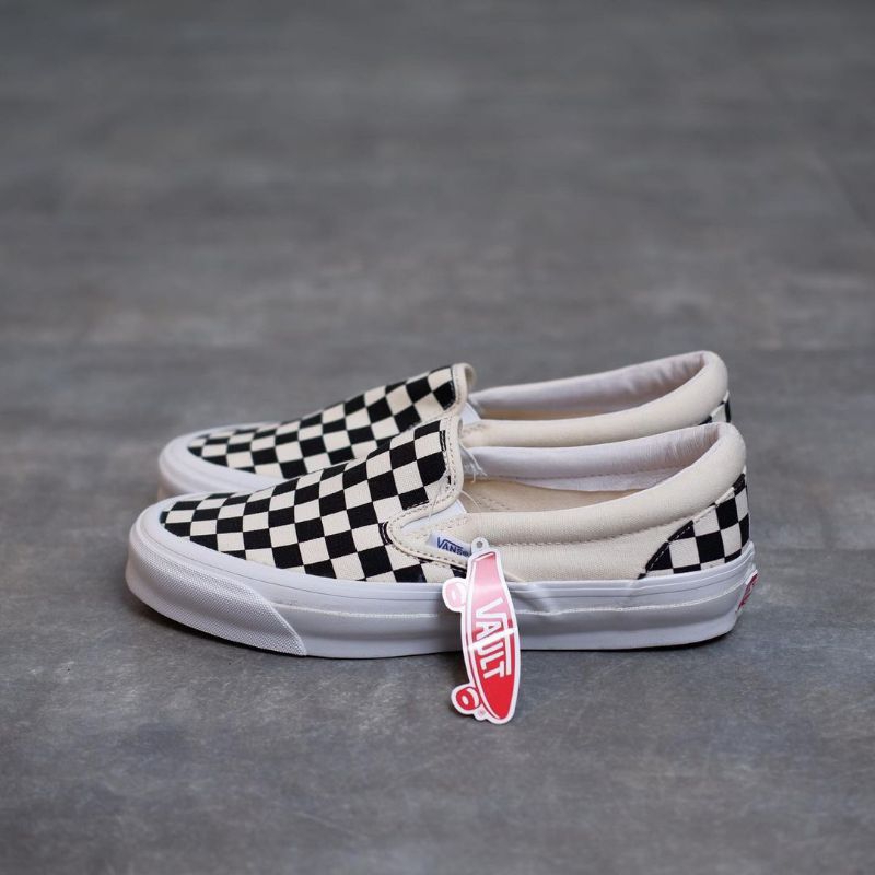 Jual VANS SLIP ON VAULT OG LX CHECKERBOARD BLACK/WHIT SS16 ORIGINAL100 ...