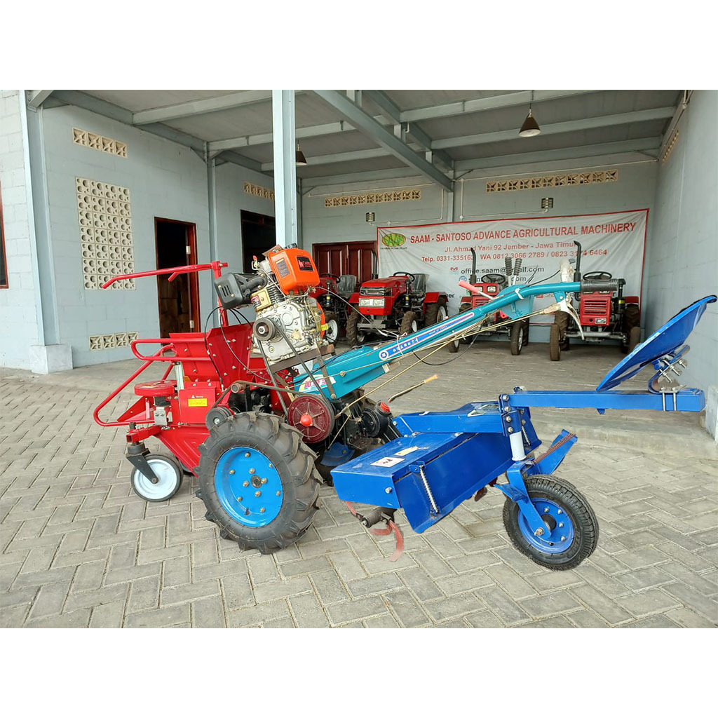 Jual Mesin Alat Panen Jagung - Dengan Traktor / Tractor Roda Dua Tipe ...