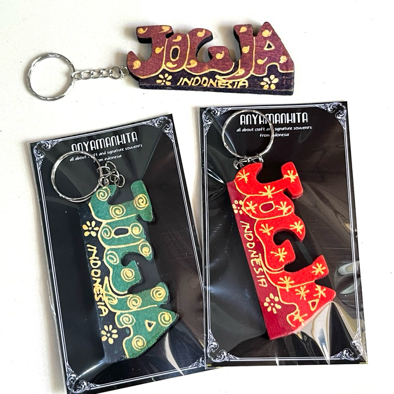 Jual SOUVENIR GANTUNGAN KUNCI JOGJA MOTIF BATIK LUKIS BAHAN KAYU | Shopee Indonesia
