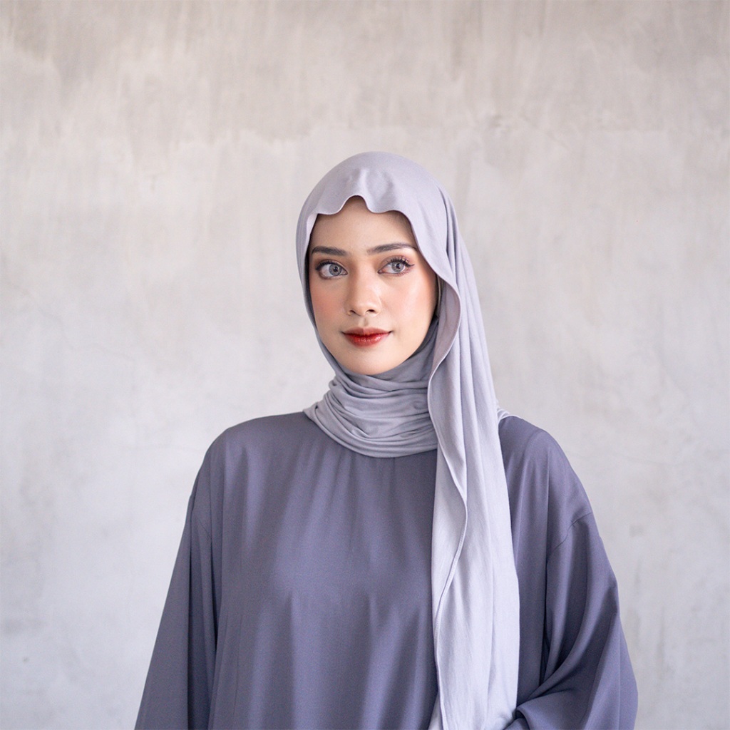 Jual Pashmina Rayon Velora Ash Grey by Tubita | Shopee Indonesia