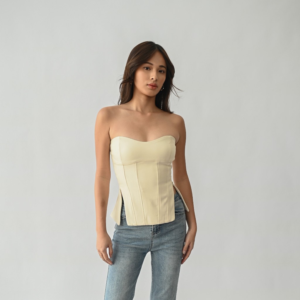 Jual FERE - Josie Tube Bustier Women Top | Shopee Indonesia