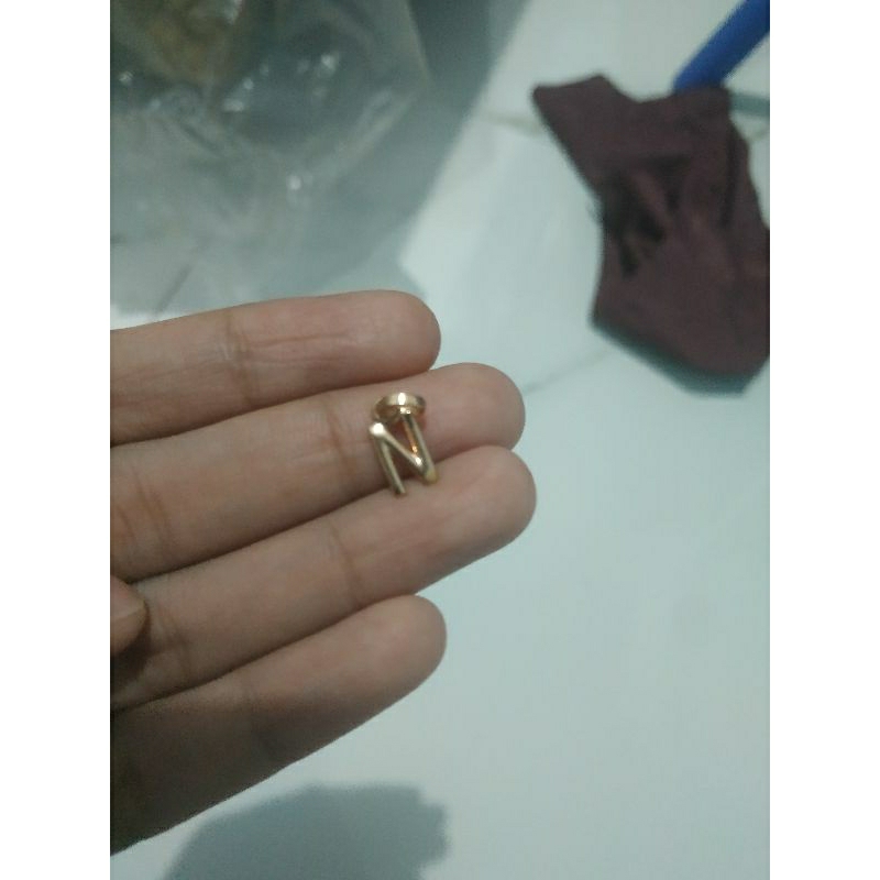 Jual Emas kuning Huruf 10k | Shopee Indonesia