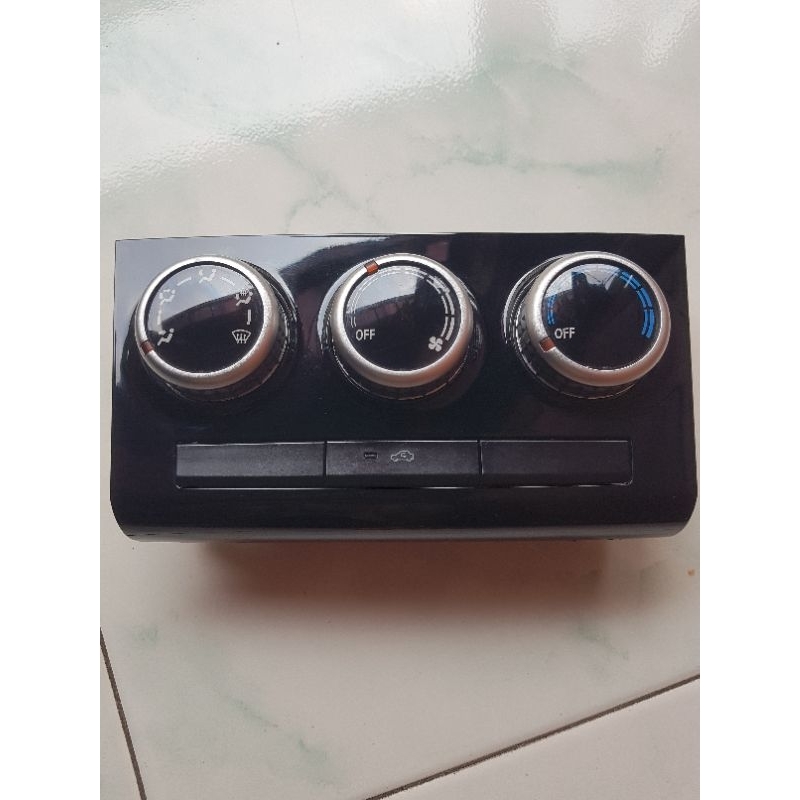 Jual PANEL AC CONTROL AC MOBIL NISSAN GRAND LIVINA 2019MITSUBISHI ...