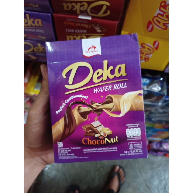Jual deka wafer roll 1 box isi 24 pcs | Shopee Indonesia