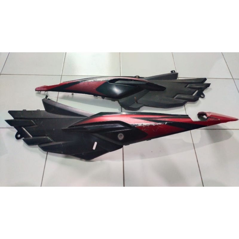 Jual Cover body belakang Honda CS 1 CS one original 2nd lepasan motor ...