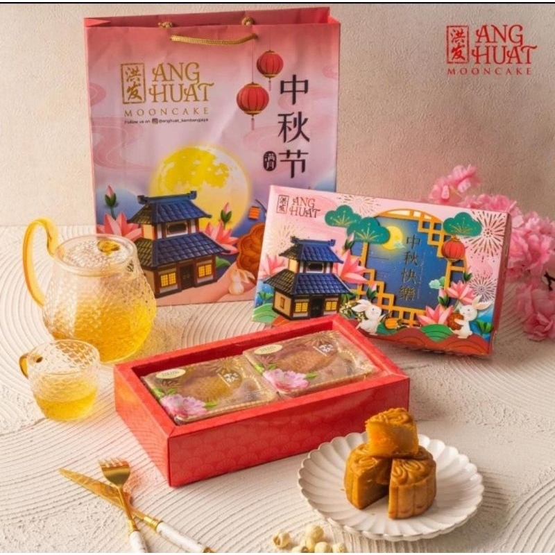 Jual Kue Bulan Mooncake Ang Huat isi 2 - Tausa Hitam/ LienYung Lotus ...
