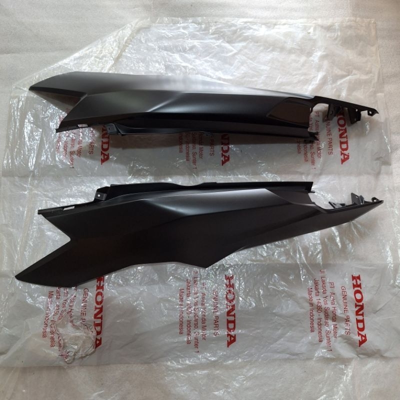 Jual cover body L R BODI KANAN KIRI VARIO 125 NEW 2023 HITAM DOF ...