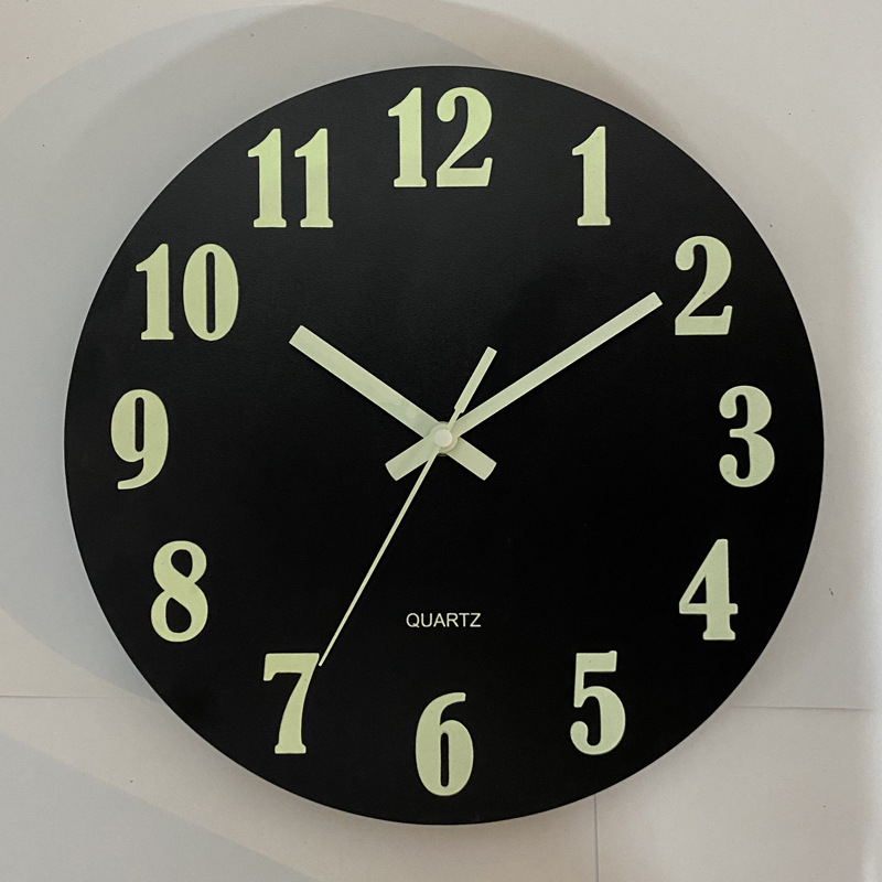 Jual Jam Dinding Bulat Quartz Luminous Glow in The Dark 30CM - Win30 ...