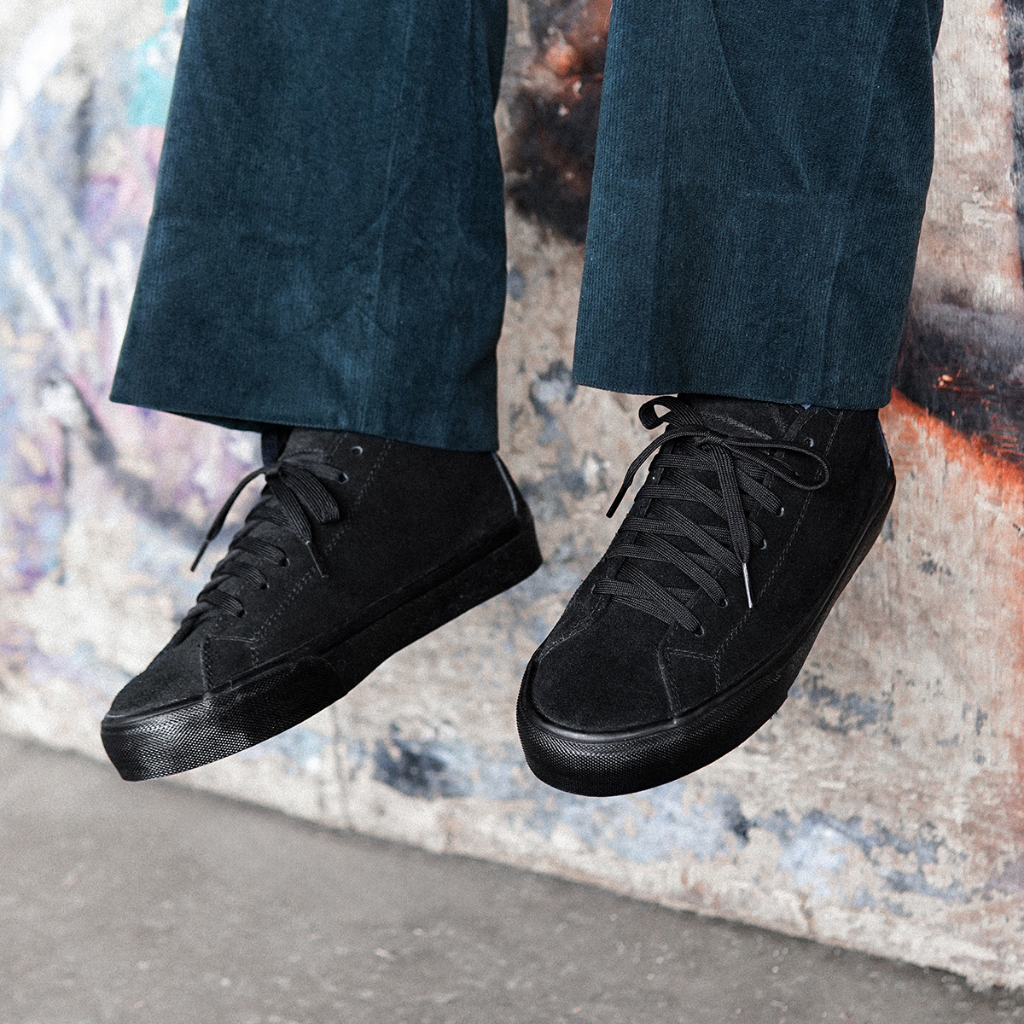 Jual Basic Mid All Black Full suede. | Shopee Indonesia