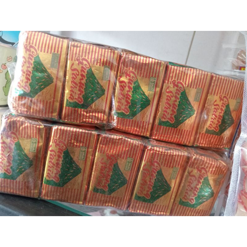 Jual Teh gunung satria isi 10 pics (teh hitam bubuk khas kalimantan ...