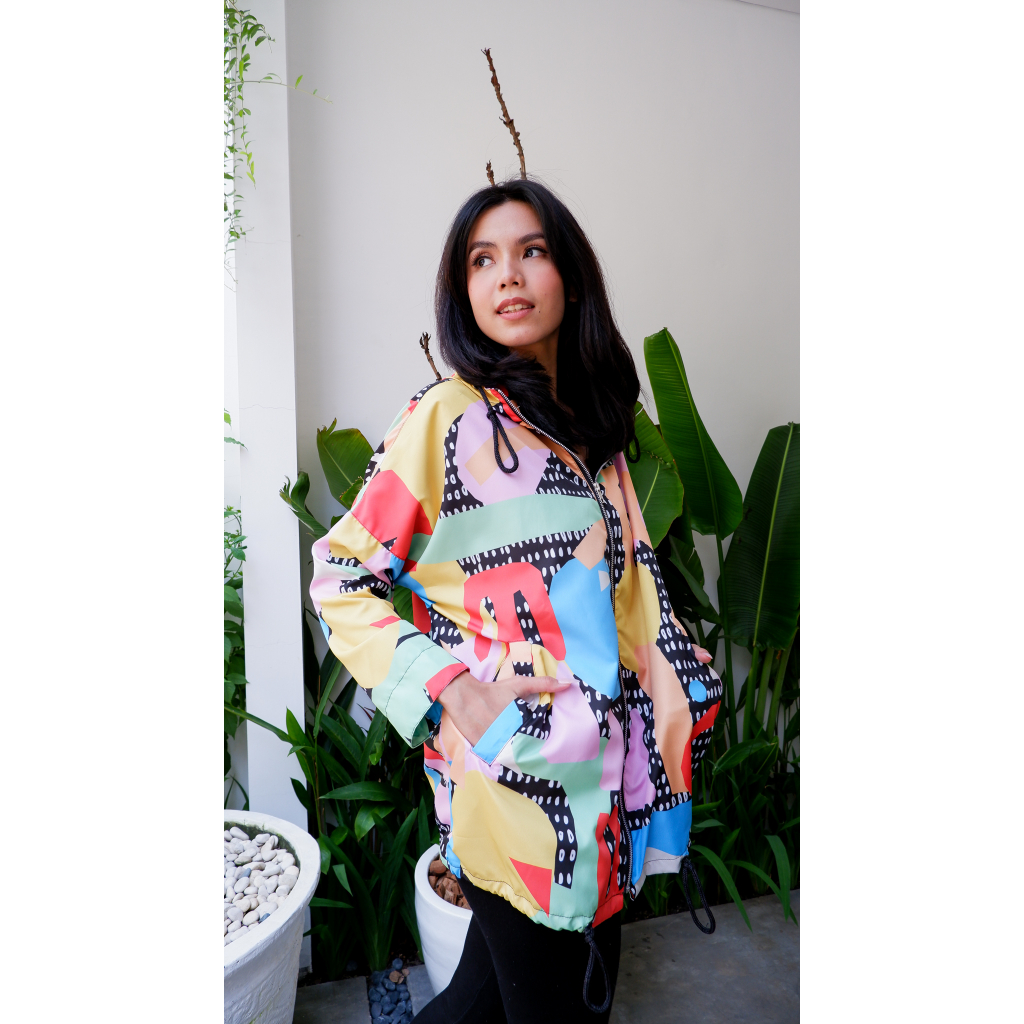 Jual Calla The Label - Candy Nylon Long Jacket. | Shopee Indonesia