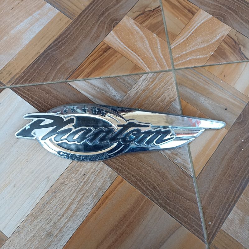 Jual logo emblem tangki tank bagian kiri Honda phantom Phantom Original ...