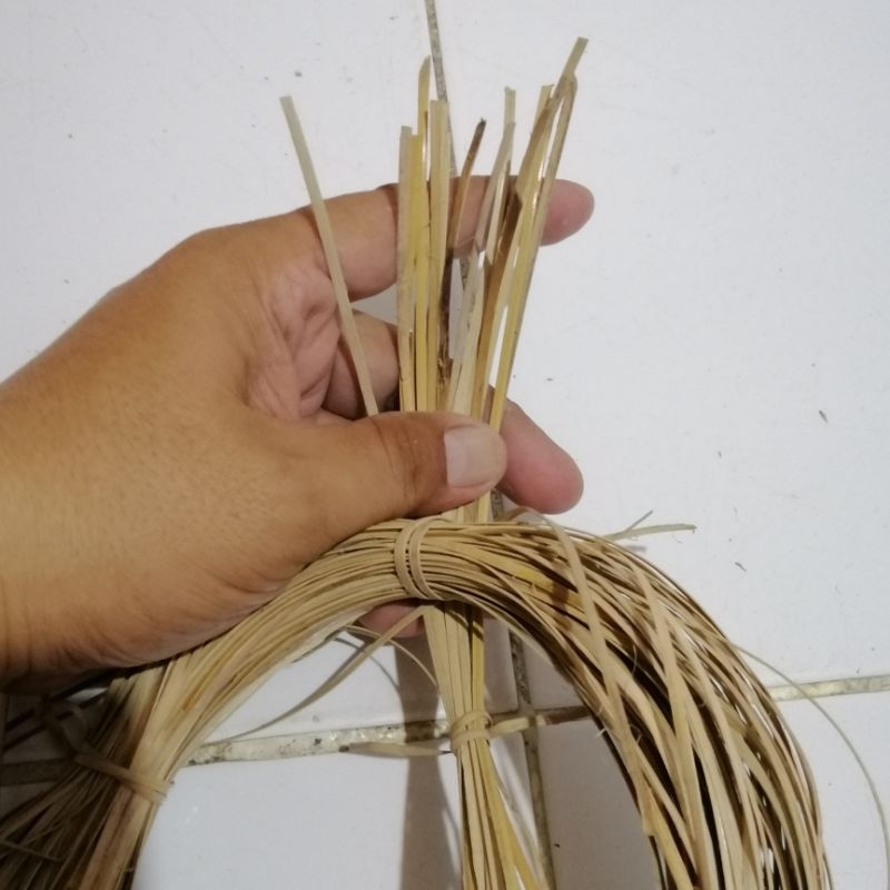 Jual Tali Rotan kulit Asli Kalimantan Per Meter Murah | Shopee Indonesia