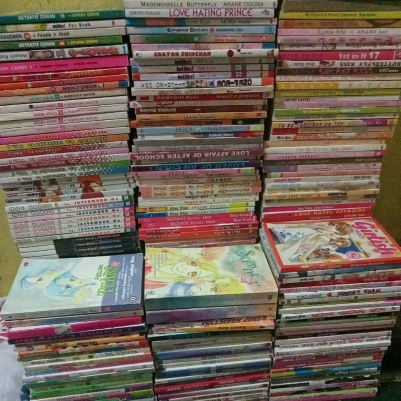 Jual Buku Original Murah - Komik Bekas Random Bisa Pilih genre Original | Shopee Indonesia