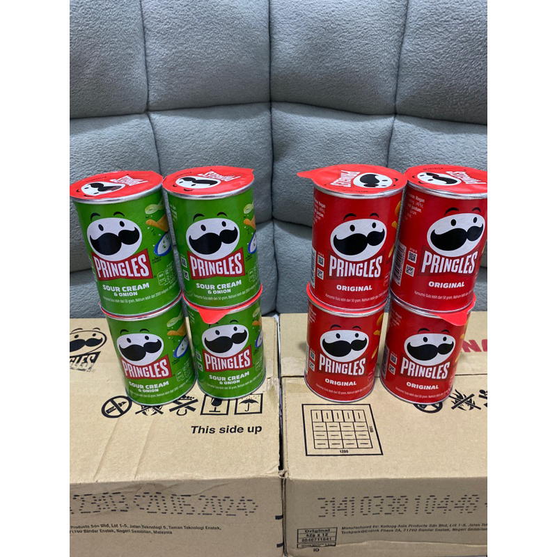 Jual Cemilan Pringles varian rasa original dan sour cream & onion ...