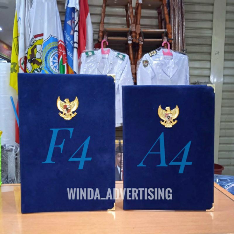 Jual Map Garuda Coatingan Timbul Map Beludru Kertas F4 Map Beludru ...