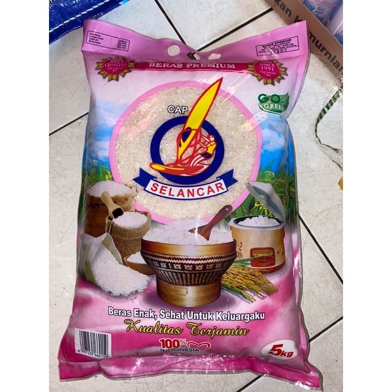Jual BERAS KEMASAN 5KG | PATIN, SELANCAR, RAJA | Shopee Indonesia