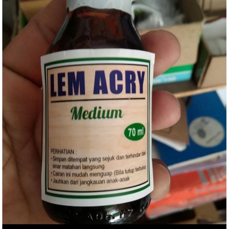 Jual LEM AKRILIK /LEM ACRYLIC BENING MEDIUM LEM MIKA 70ML | Shopee Indonesia
