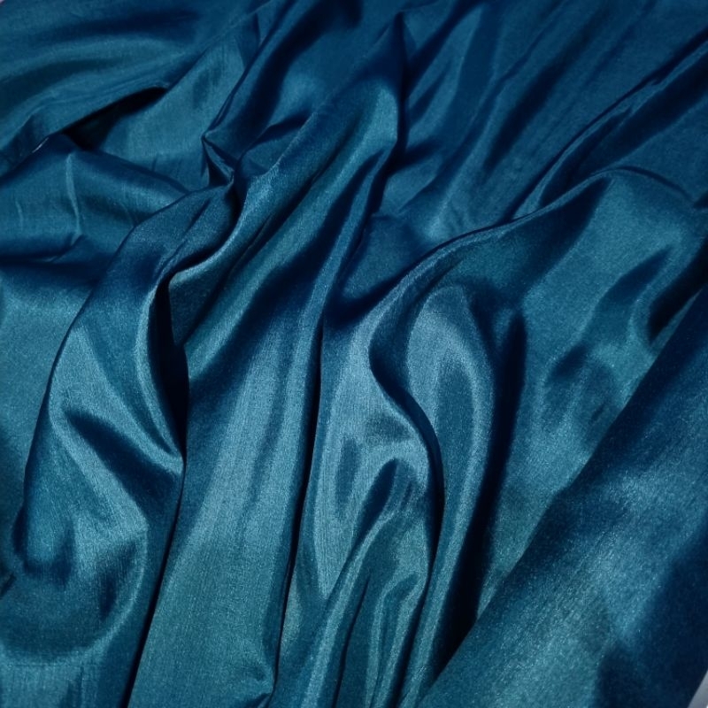 Jual Kain Sutra Asli Thai Silk 100% Pure Silk / Bahan Halus Ringan ...