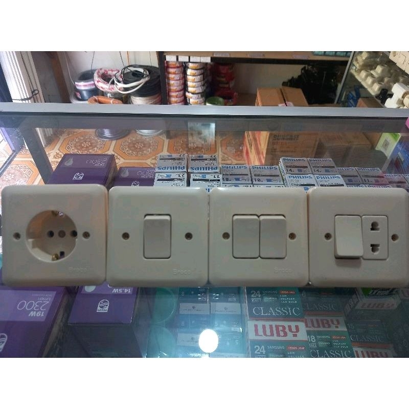 Jual Saklar 1,Saklar 2, Stop Kontak, Saklar 1 + S.K tembok IB Broco ...