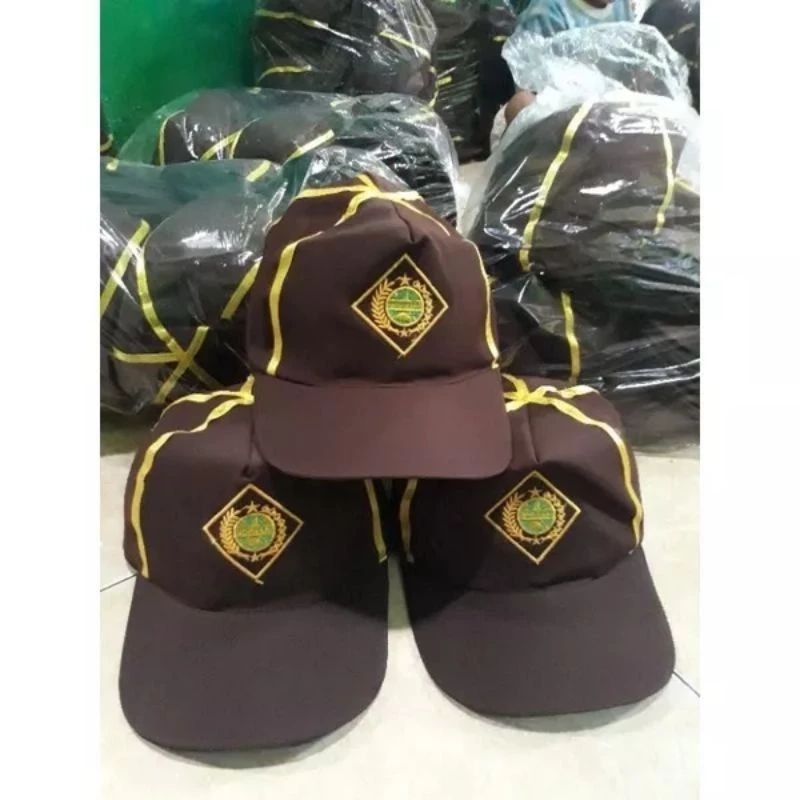 Jual topi pramuka siaga pramuka perlengkapan pramuka alat pramuka SD ...