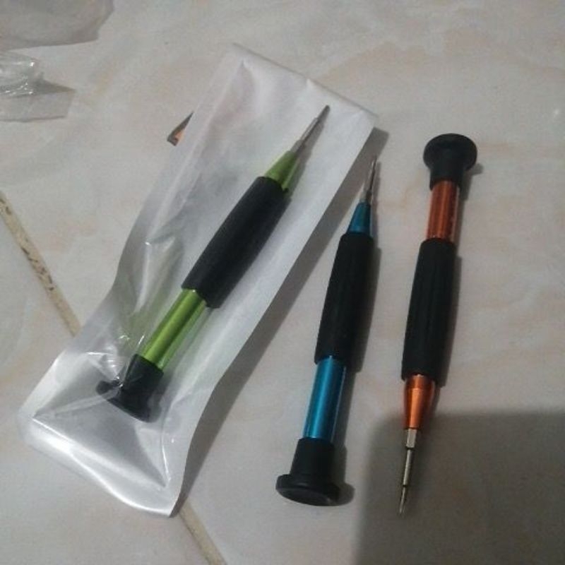Jual Obeng plus 1.5 (+) obeng plus satuan 1.5x25mm | Shopee Indonesia