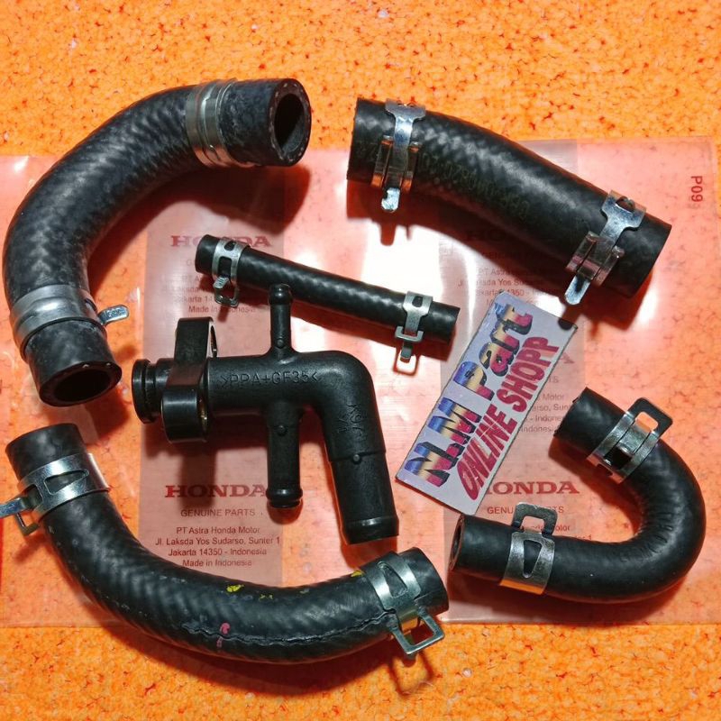Jual selang slang radiator honda vario 125 150 pcx 150 160 adv set ...