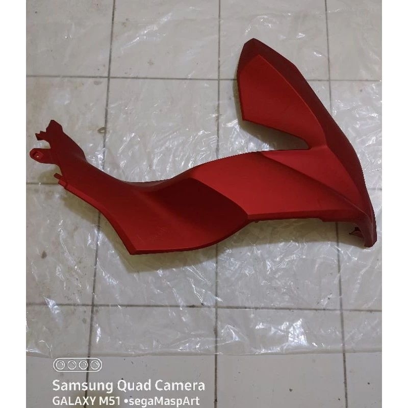 Jual cover front side R sayap kap samping kanan PCX new 160 k1z merah ...