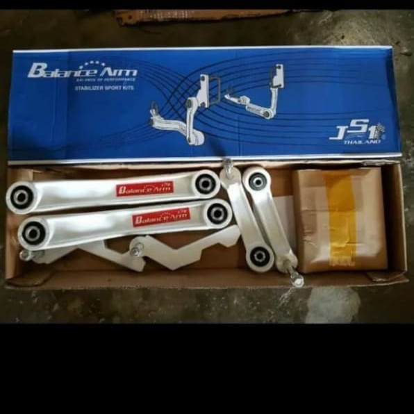 Jual Balance Arm Stabilizer Toyota Innova Reborn / Fortuner / PAJERO ...
