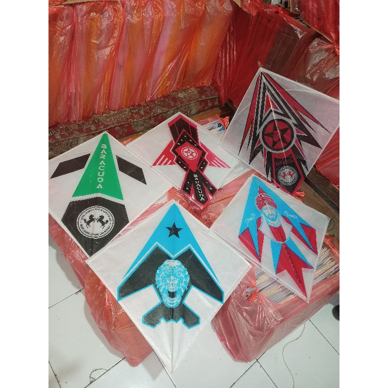 Jual Layangan Sukhoi Super Apus lilitan 50-100 pcs | Shopee Indonesia