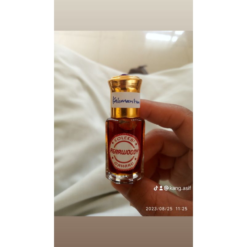 Jual Agarwood Oil Kalimantan Minyak Gaharu Asli Sulingan 6 ML | Shopee ...