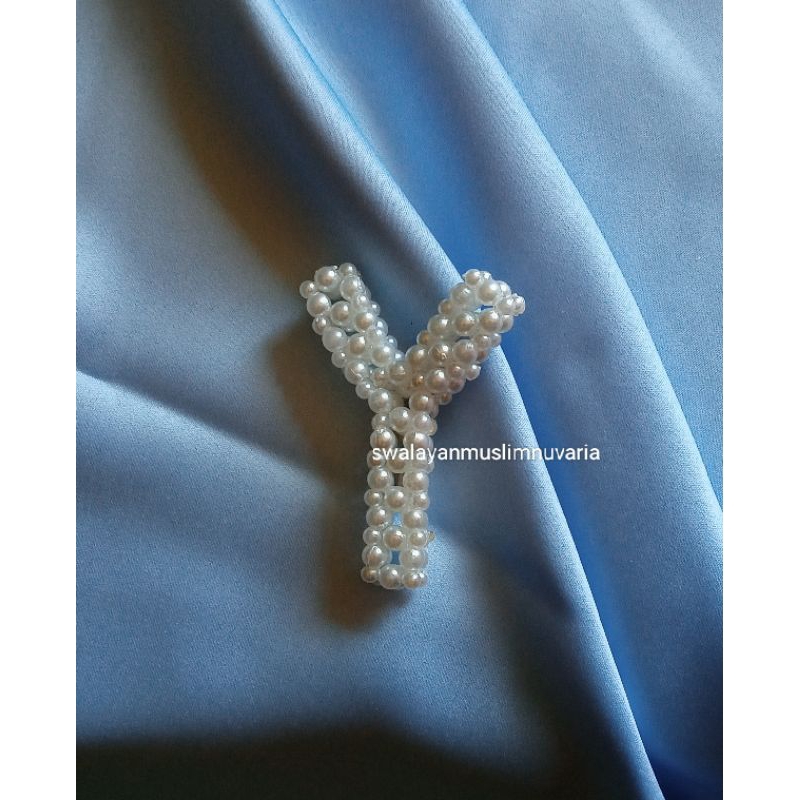 Jual BROS HURUF INISIAL NAMA MANIK-MANIK PUTIH Y,Z | Shopee Indonesia