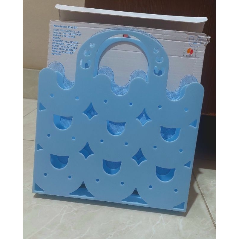 Jual official newjeans bunny beach bag BAG ONLY hanni version | Shopee ...