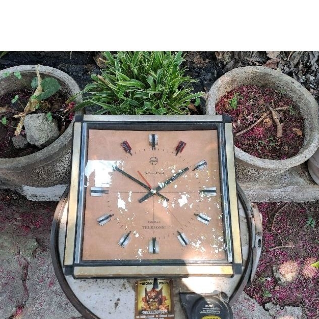 Jual jam dinding vintage telesonic silicon clock ORIGINAL jam dinding ...