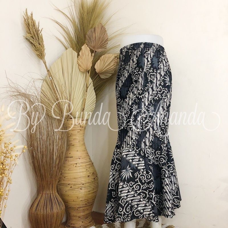 Jual rok batik duyung mermaid modern / rok bawahan traditional modern ...