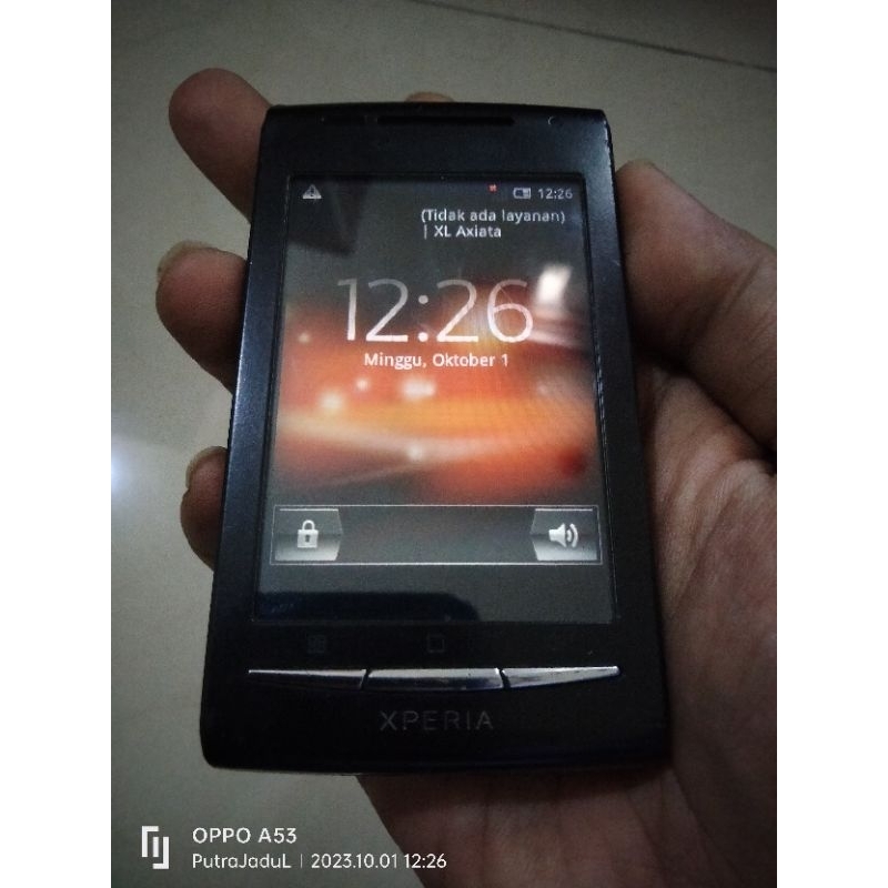 Jual Sony Ericsson Xperia X8 E15 i Android Walkman Normal Original Mulus Jadul Langka Unik Imut ...