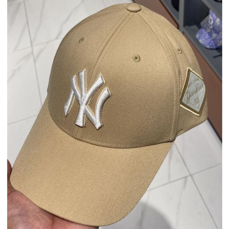 Jual Topi MLB Stamp Ball Cap NY Yankees Beige (New With Tag) | Shopee ...