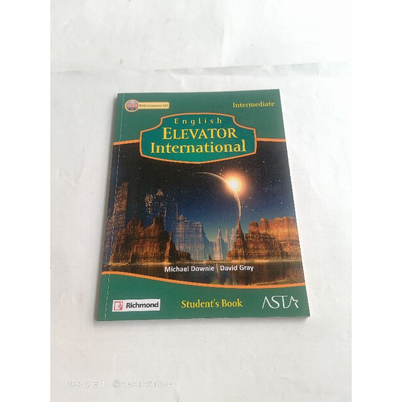 Jual BUKU ENGLISH ELEVATOR INTERNATIONAL INTERMEDIATE STUDENT'S BOOK ...