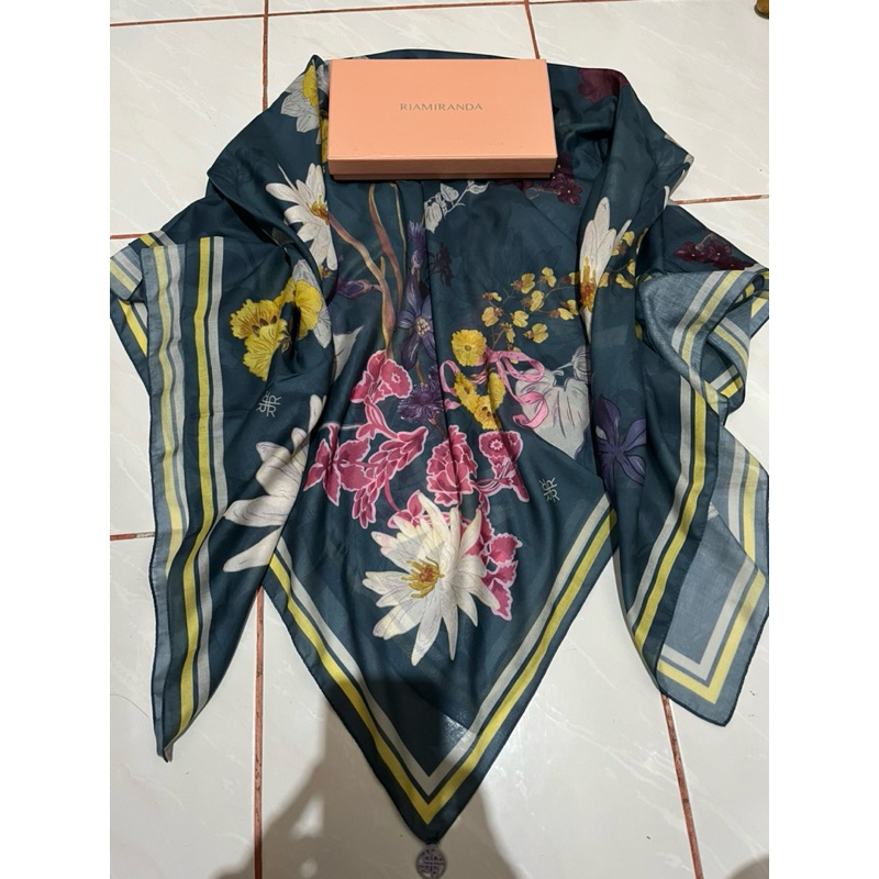 Jual Ria miranda Galana Scarf | Shopee Indonesia