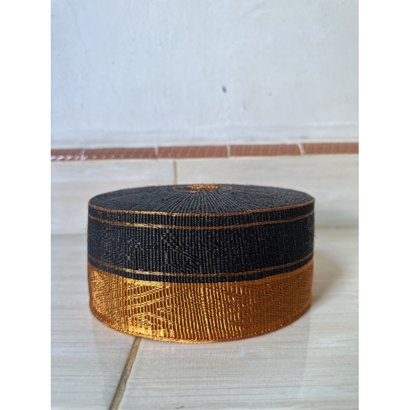 Jual songkok recca tembaga/songkok recca khas bone/songkok pemiring /topi bugis/peci bugis ...