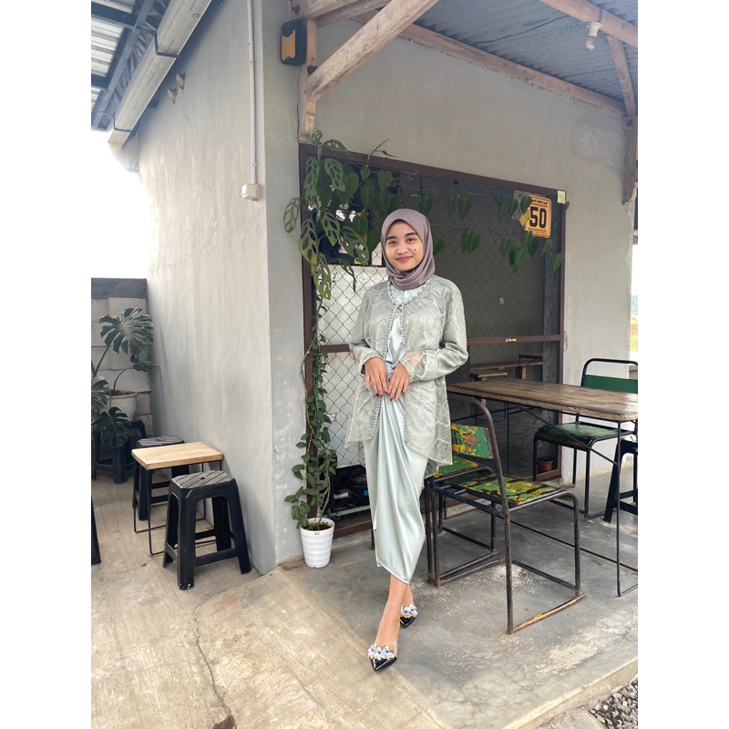 Jual Oneset chantily by batik_sahati (outfit wisuda, Lamaran, Tunangan ...