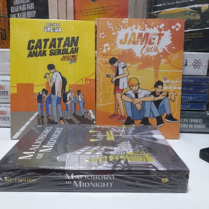 Jual Paket 3 buku catatan anak sekolah jamet, jamet circle, dan ...