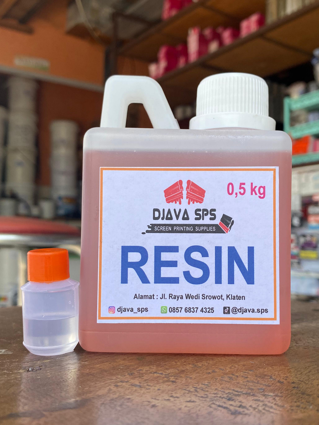 Jual RESIN MERAH + Katalis - Kerajinan Tangan - Resin Polyester Merah ...