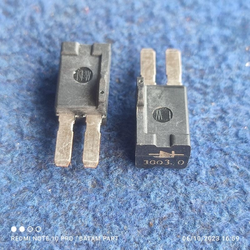 Jual Diode connector Diode assy 2way Dioda CB 150 R, CBR 150,CBR 250 ...