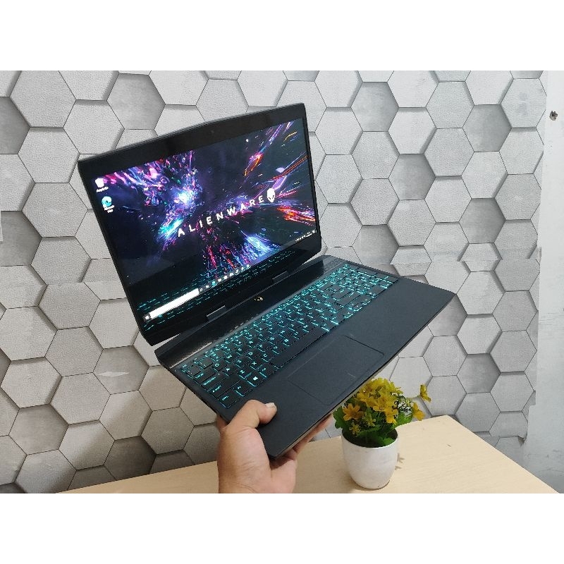 Jual LAPTOP GAMING ALIENWARE M15 i7-8750H DUAL VGA WITH NVIDIA GEFORCE ...