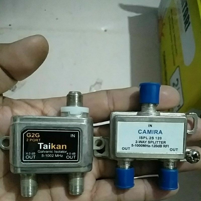 Jual Splitter Antena TV 2 way Splitter Signal TV 2way 2Cabang Taikan dan camira, ada penangkal ...